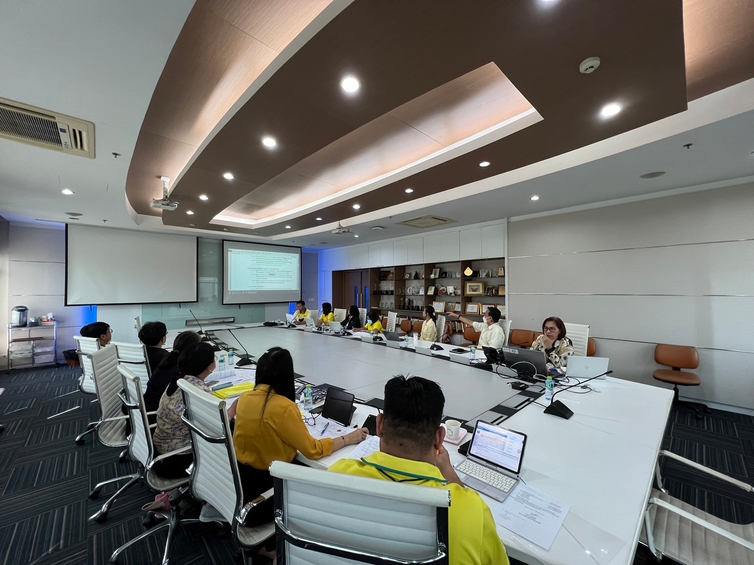 การประชุมพิจารณาร่าง TOR ระบบสารบรรณอิเล็กทรอนิกส์ (e-Sarabun) ครั้งที่ ...